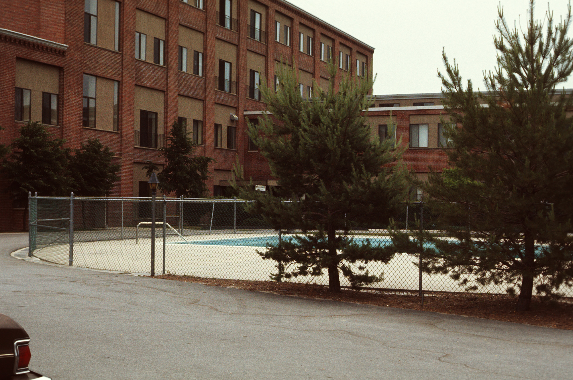 Milhaus Condos: Pool
